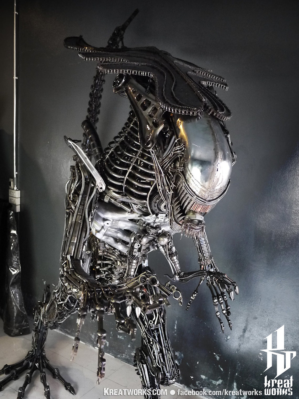 Recycled Metal Queen Monster (made to Order) ( 2.5 M / 8.2 Ft Height ...