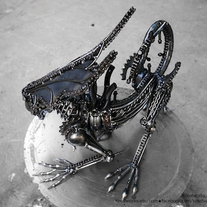 Recycled Metal Crouching Queen Monster (medium Item) --- Steampunk ...