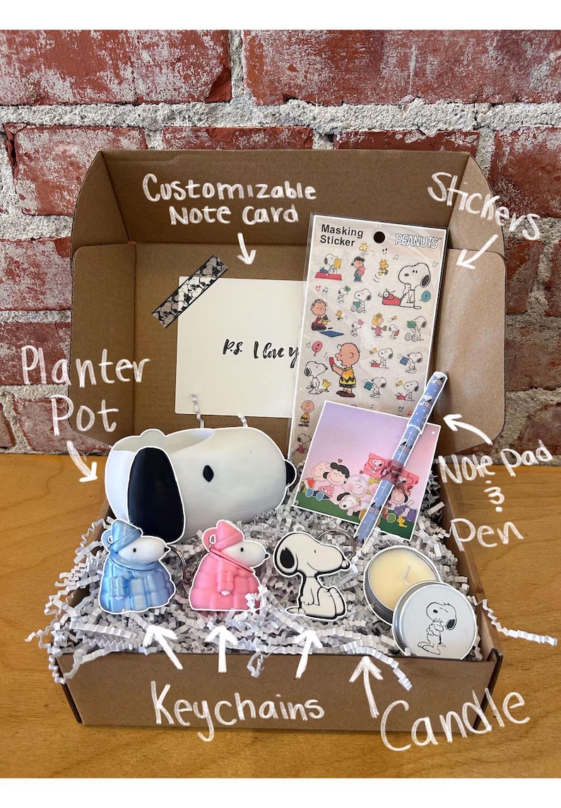 Snoopy Gift Box for Her – Cute Gift Set | Self Care Box | Stationery ...