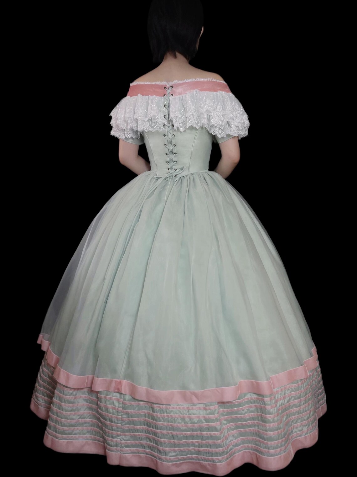 Two-piece Victorian Ball Gown From the 1860s, Historical Carnival ...