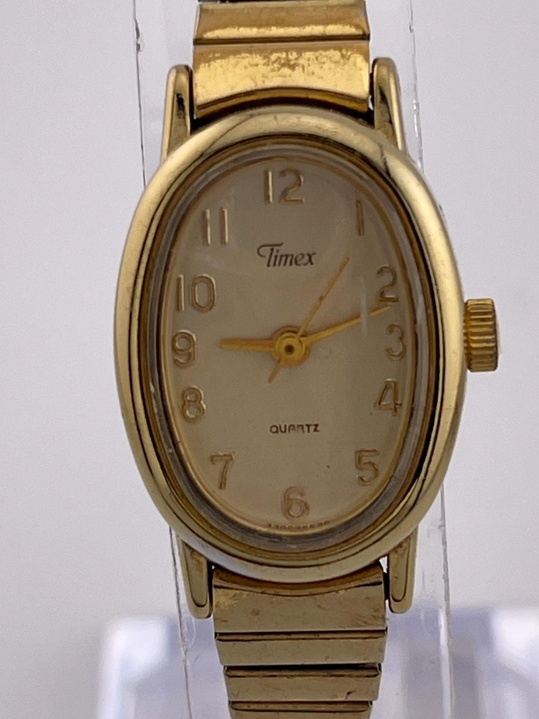 Vintage Timex Gold Tone Oval Ladies Quartz Watch C. 1990s – Expansion ...