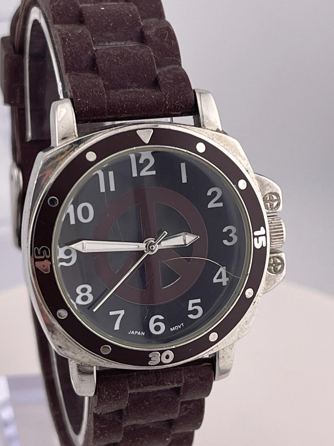 BORA Quartz Peace Symbol Watch C.2008 – Vintage Unisex Retro Style ...