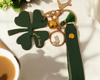 Four-leaf Clover Keychain - Etsy