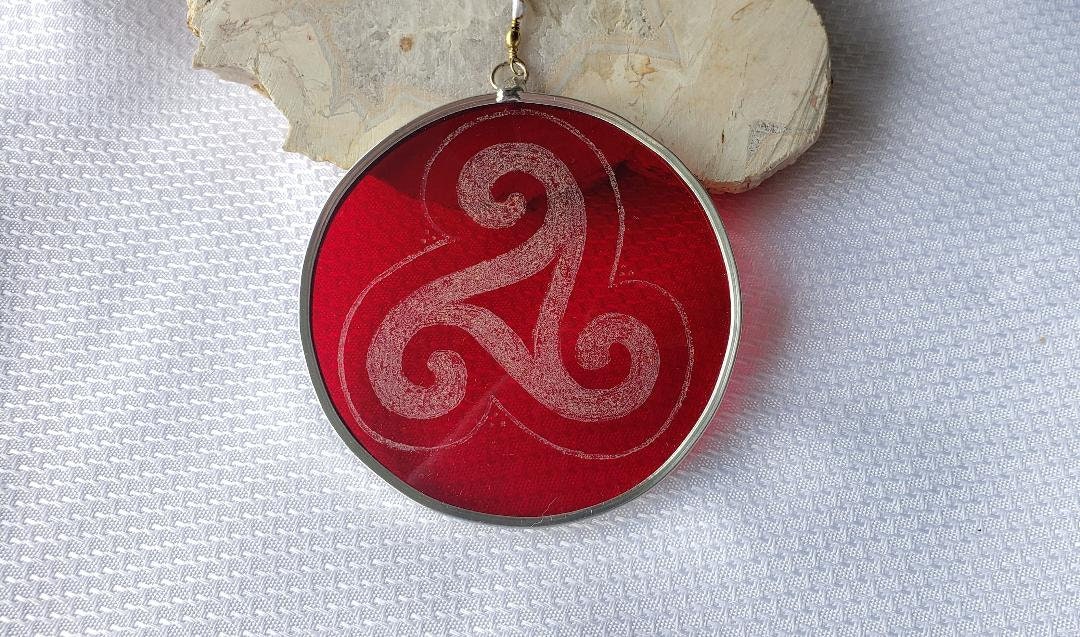 Red Spiral Celtic Triskelion Suncatcher - Etsy
