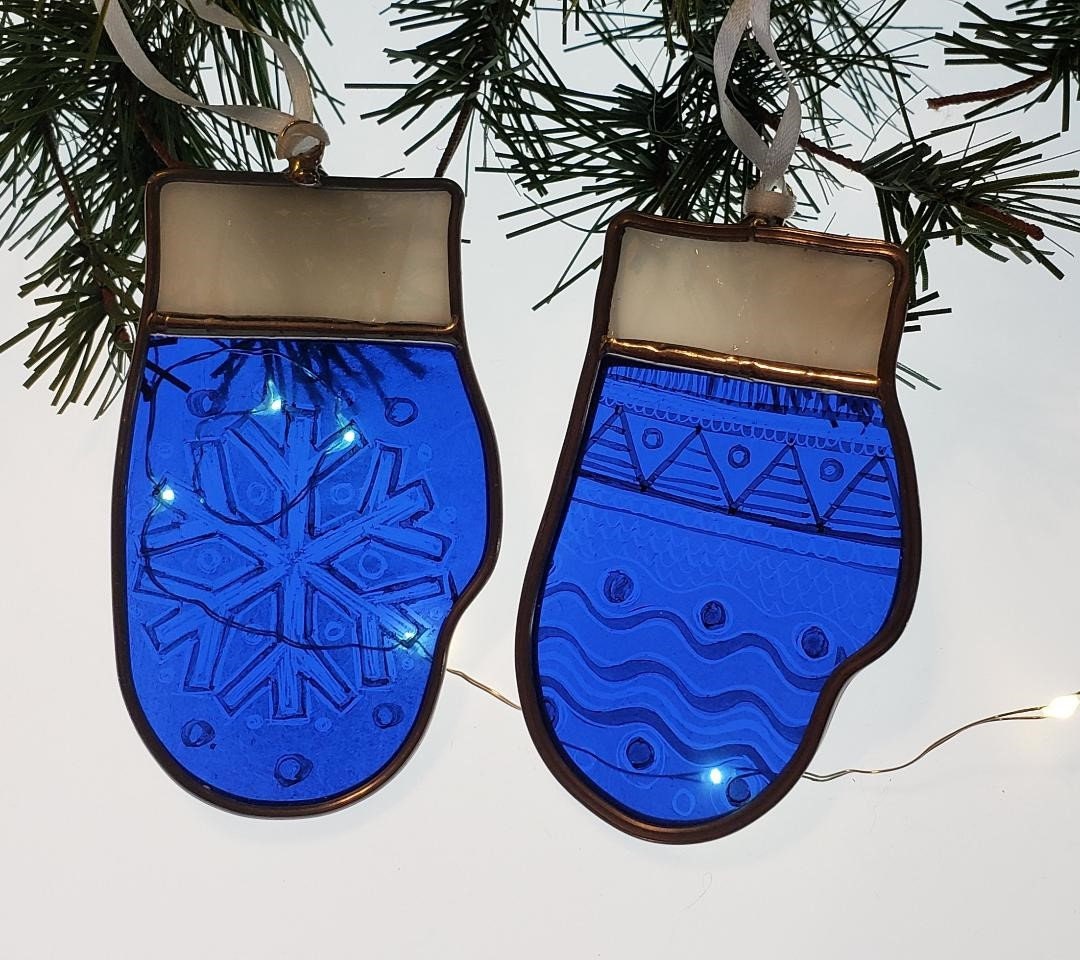 Hand-painted Stained Glass Mitten Ornaments - Etsy