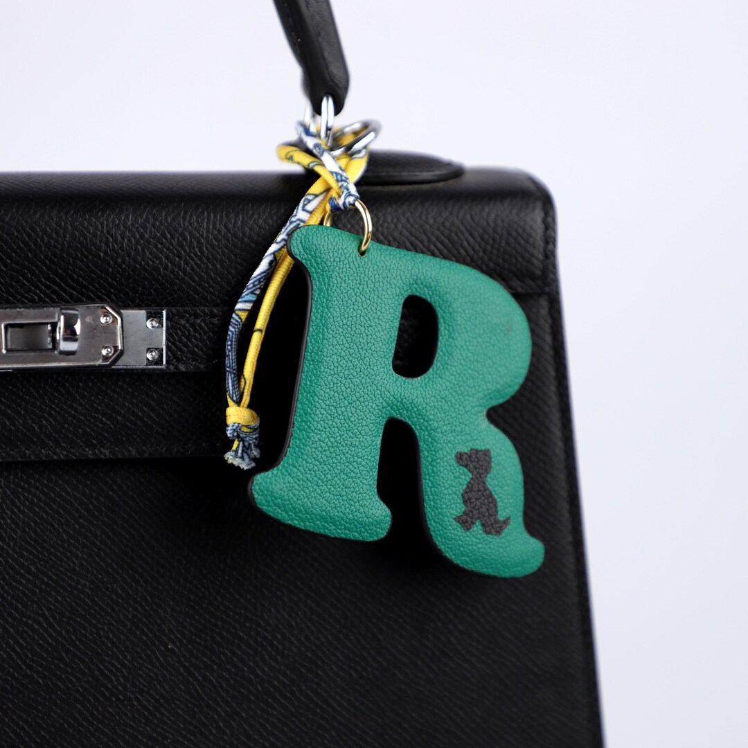 Personalized Leather Initial Bag Charm: Handmade Monogram Keychain - Etsy