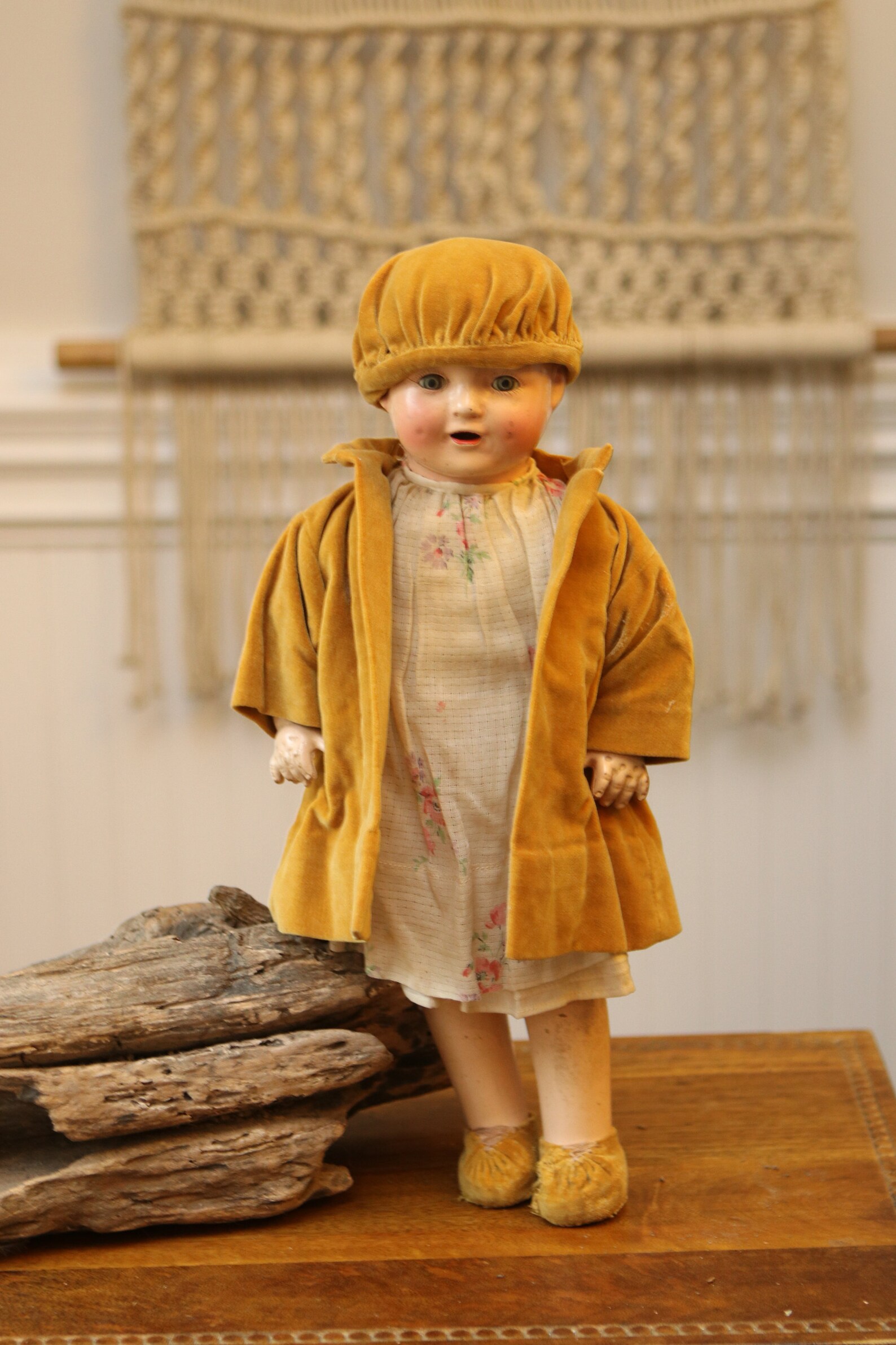 Early Horseman E.I.H. Co Doll Composition 16 Flat Head Original Outfit ...