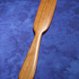 Spurtle - Spreader - Hand Carved in Cherry Wood - Etsy