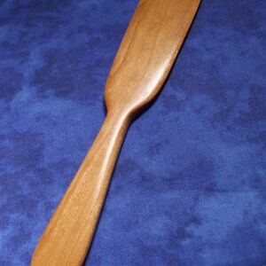 Spurtle - Spreader - Hand Carved in Cherry Wood - Etsy