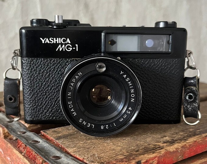 YASHICA MG-1 - Vintage 35mm Film Photography Camera - Like New Condition With Snap Case - Etsy
