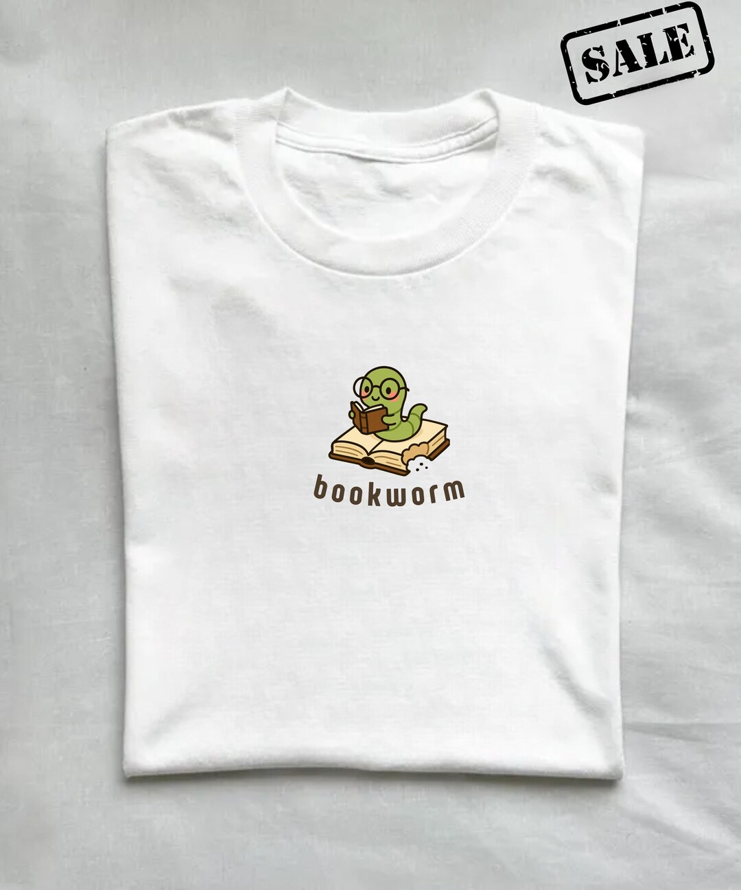 Cute Bookworm Tshirt, Cute Shirt for Readers,bookish Outfit,aesthetic ...