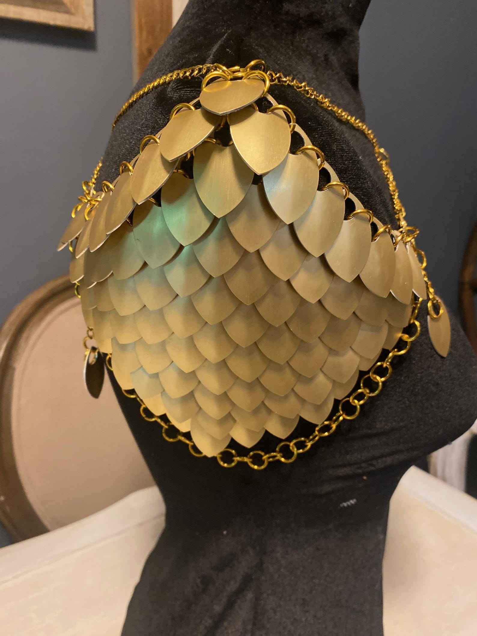 Gold Scalemail Shoulder Armor: Elven Valkyria Pauldron - Etsy
