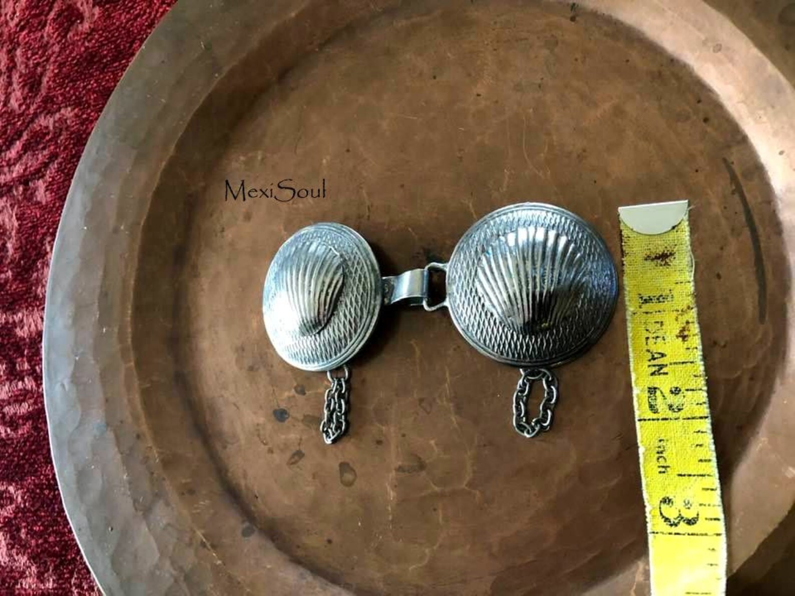 Vintage Engraved Metal Shell Belt Buckle/ Shell Buttons - Etsy