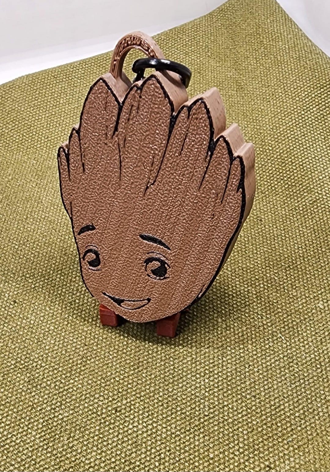 Disney Magic Band Puck Holder - Groot! - Etsy