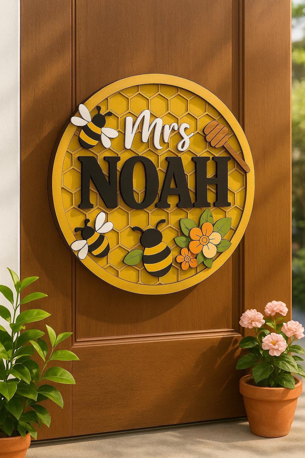 Personalized Bee Name Sign for Teachers, Honeybee Classroom Decor ...