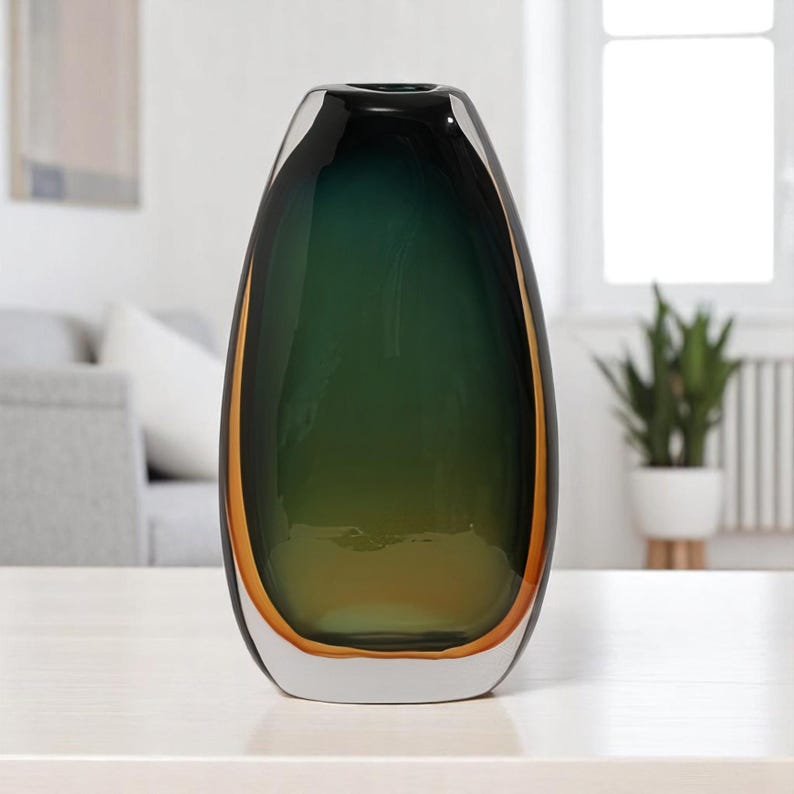 Emerald Fade Glass Vase – Deep Gradient Art for Sophisticated Interiors ...