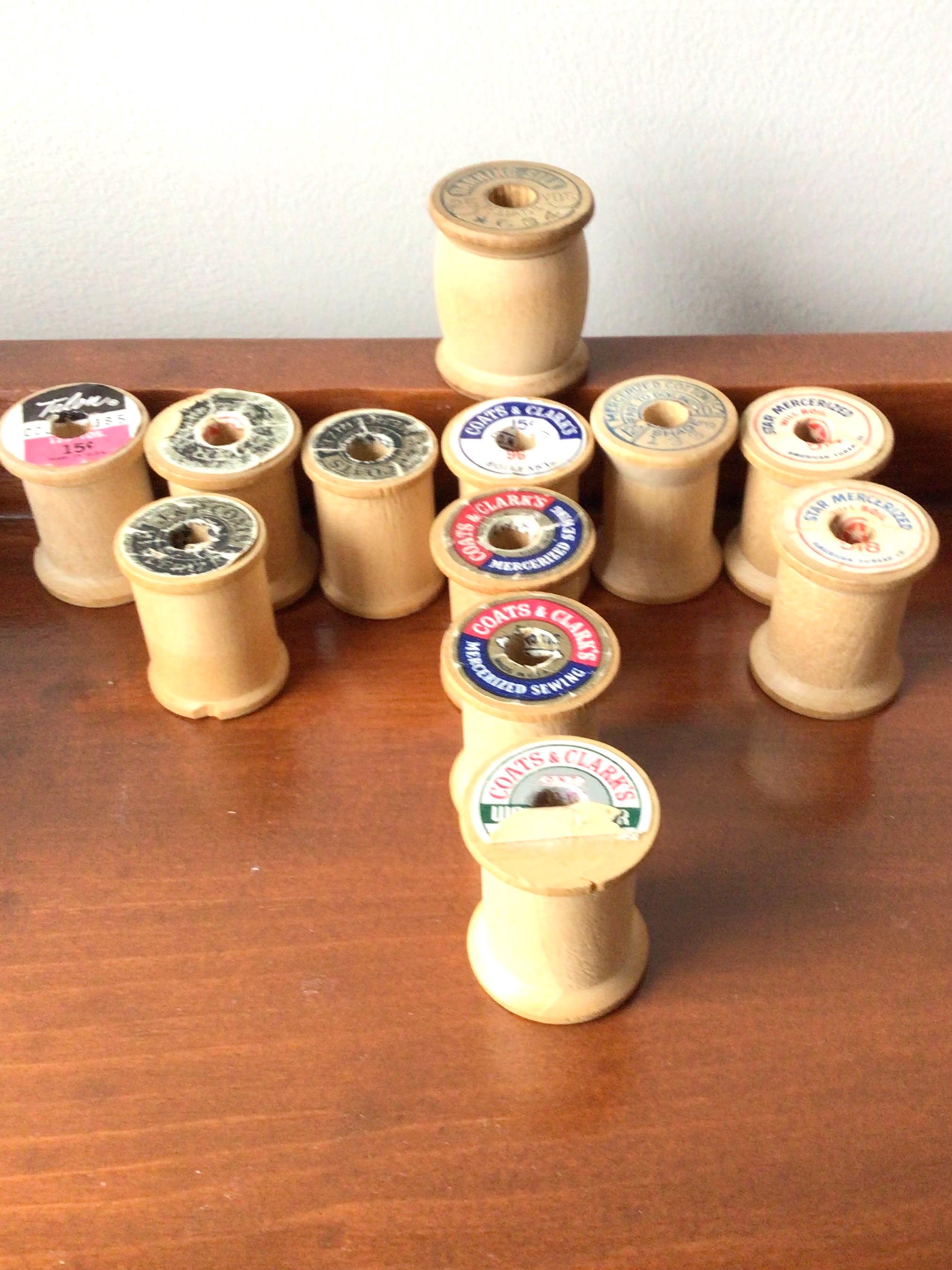 12 Old Wooden Thread Spools - Etsy