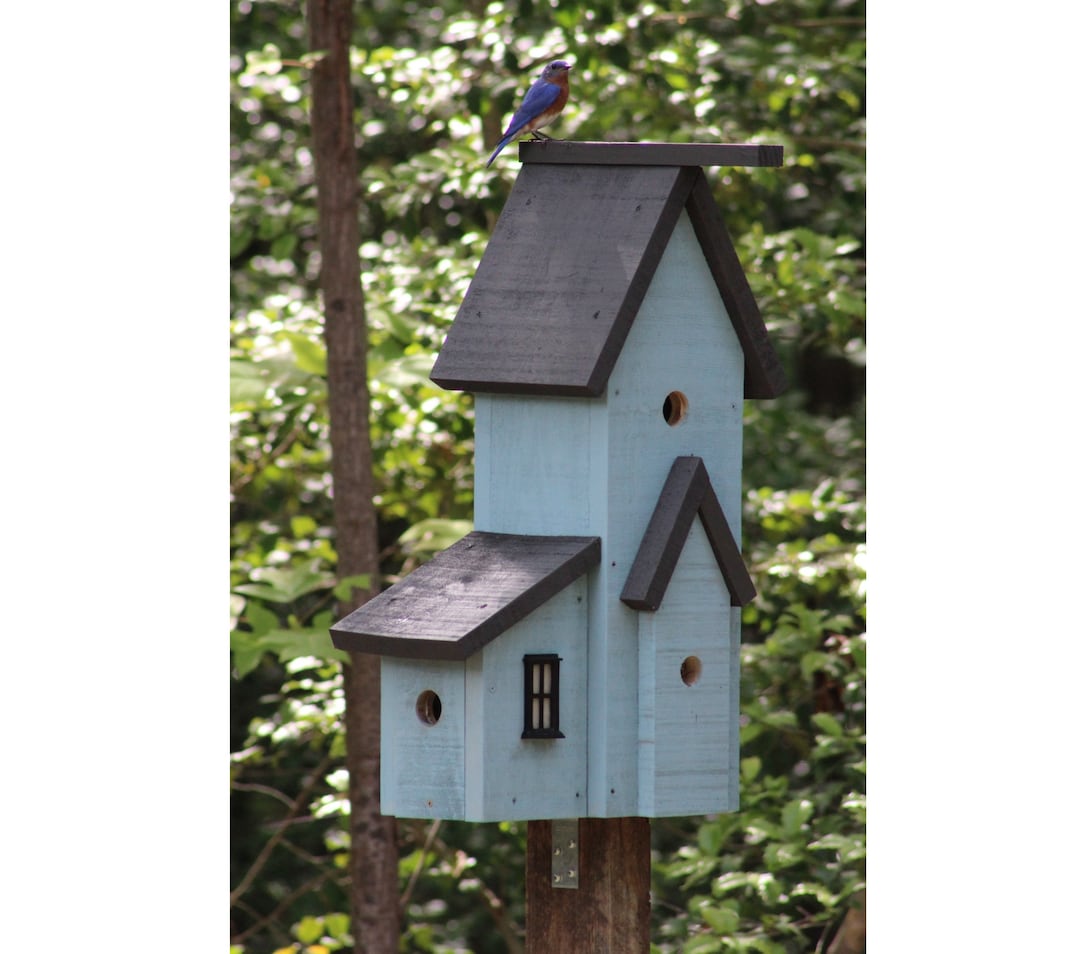 How to Build a Condo Bird House. Bird House Design With 3 Bird Houses ...