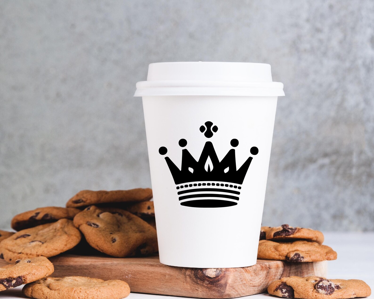 Crown SVG Bundle: Royal Tiara, King & Queen Designs (digital Download ...
