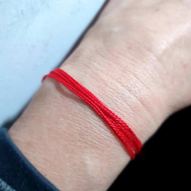 Red String Bracelet-kabbalah Thin Thread Bracelet-evil Eye - Etsy
