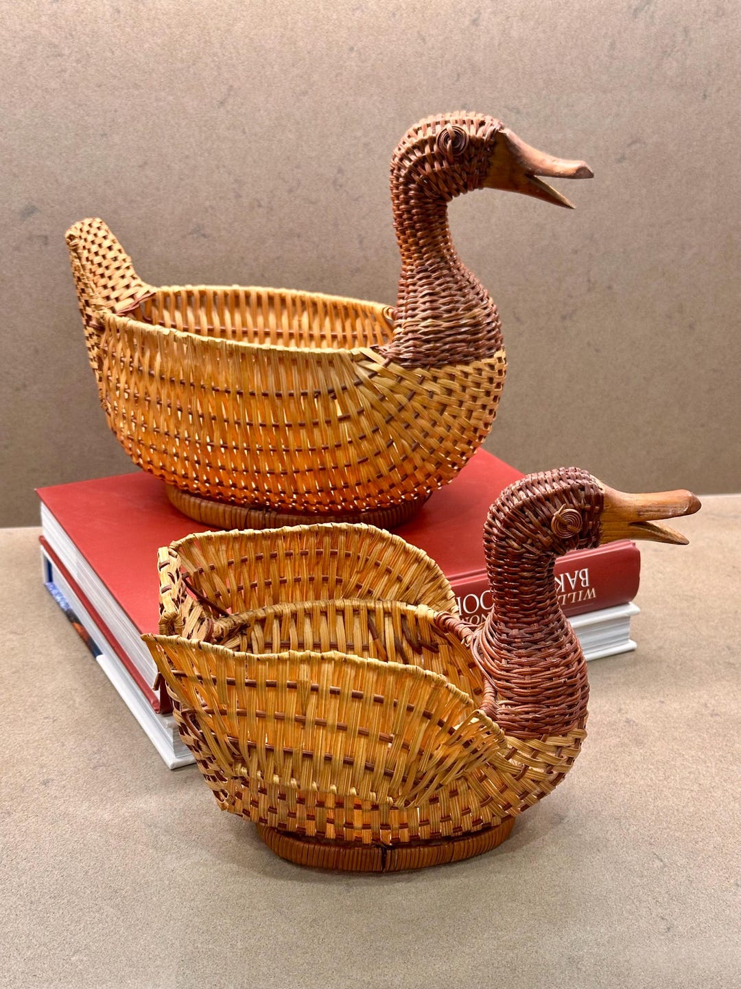Set of 2 Vintage Two Toned Wicker Duck Baskets . Matching Set of 2 ...