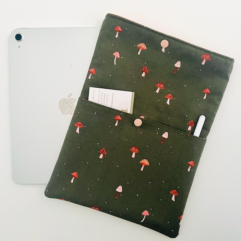 Olive-green Mushroom Print Tablet Sleeve With Pockets | Padded Ereader ...
