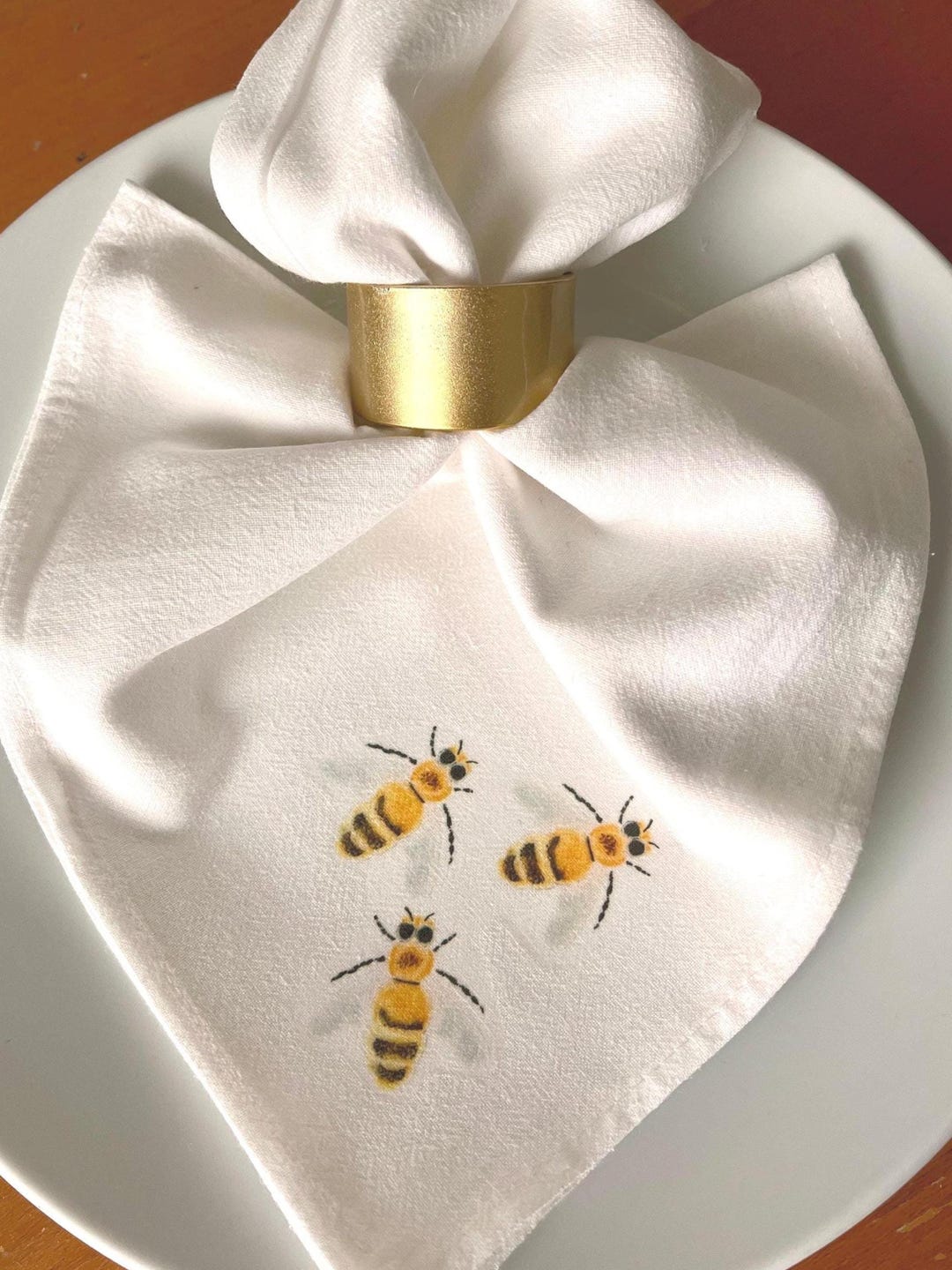 Bumble Bee Cotton Cloth Napkins: Illustrated Dining Decor - Etsy