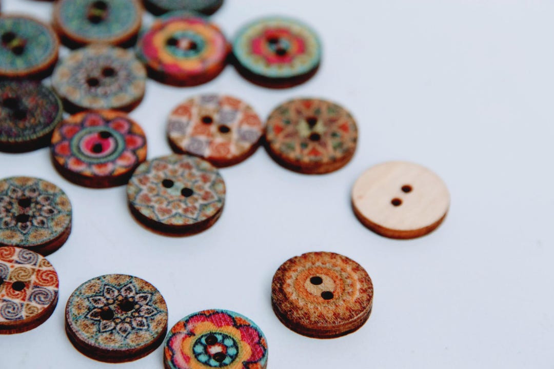 Retro Style Wooden Buttons, Accent Closures, 15mm (set of 10) - Etsy
