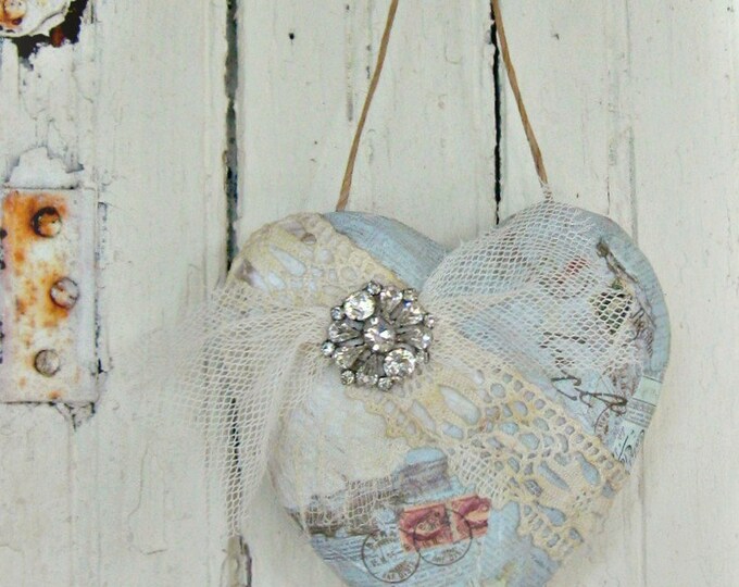French Inspired Heart - Etsy