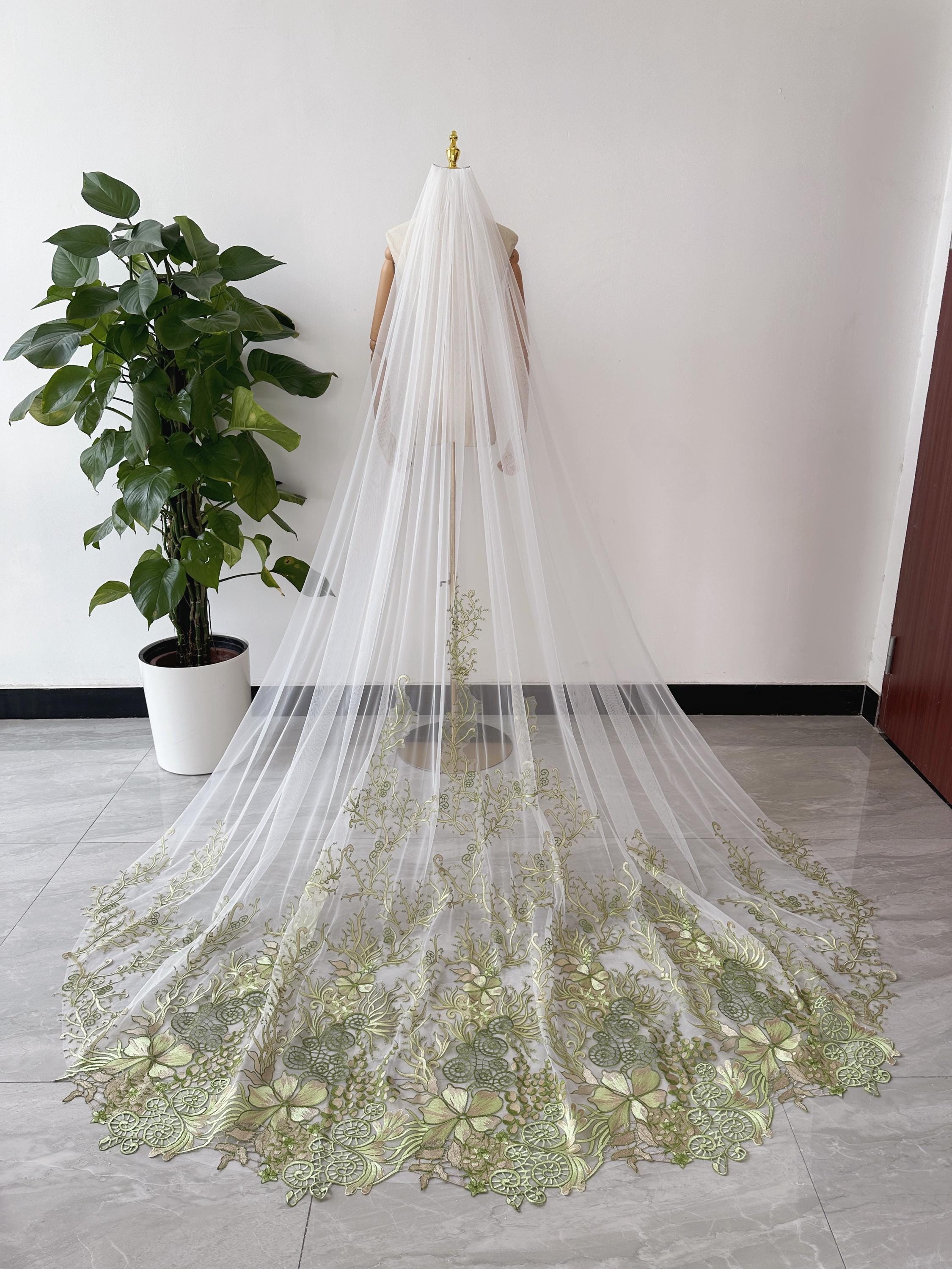 Fresh Green Lace Flower Bridal Veil, Unique Embroidered Wedding Veil ...