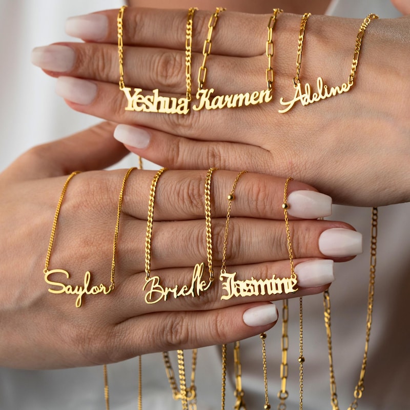 Gold Name Necklace - Etsy