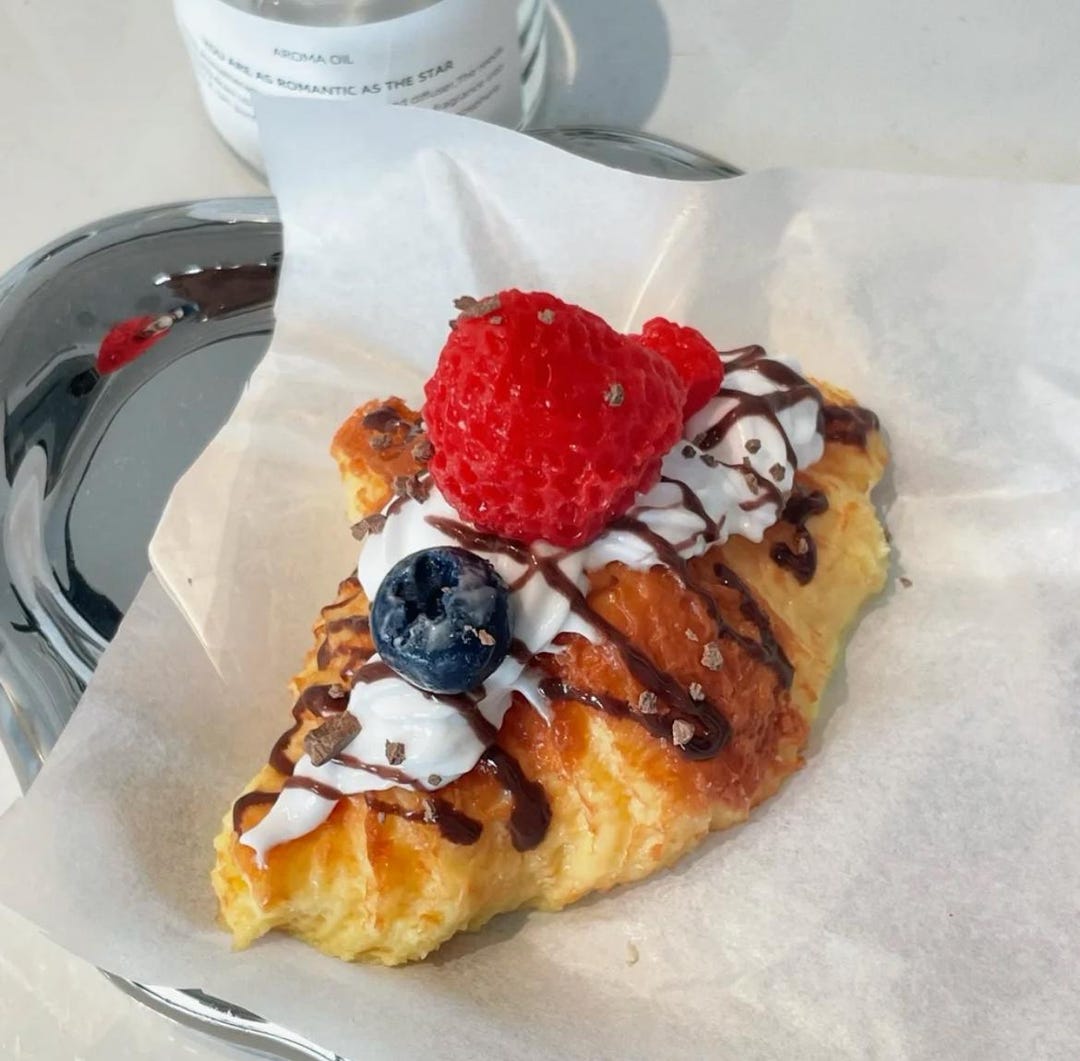 Strawberry Croissant Squishy Toy | Stress Reliever | Tabasquishy | Tus ...