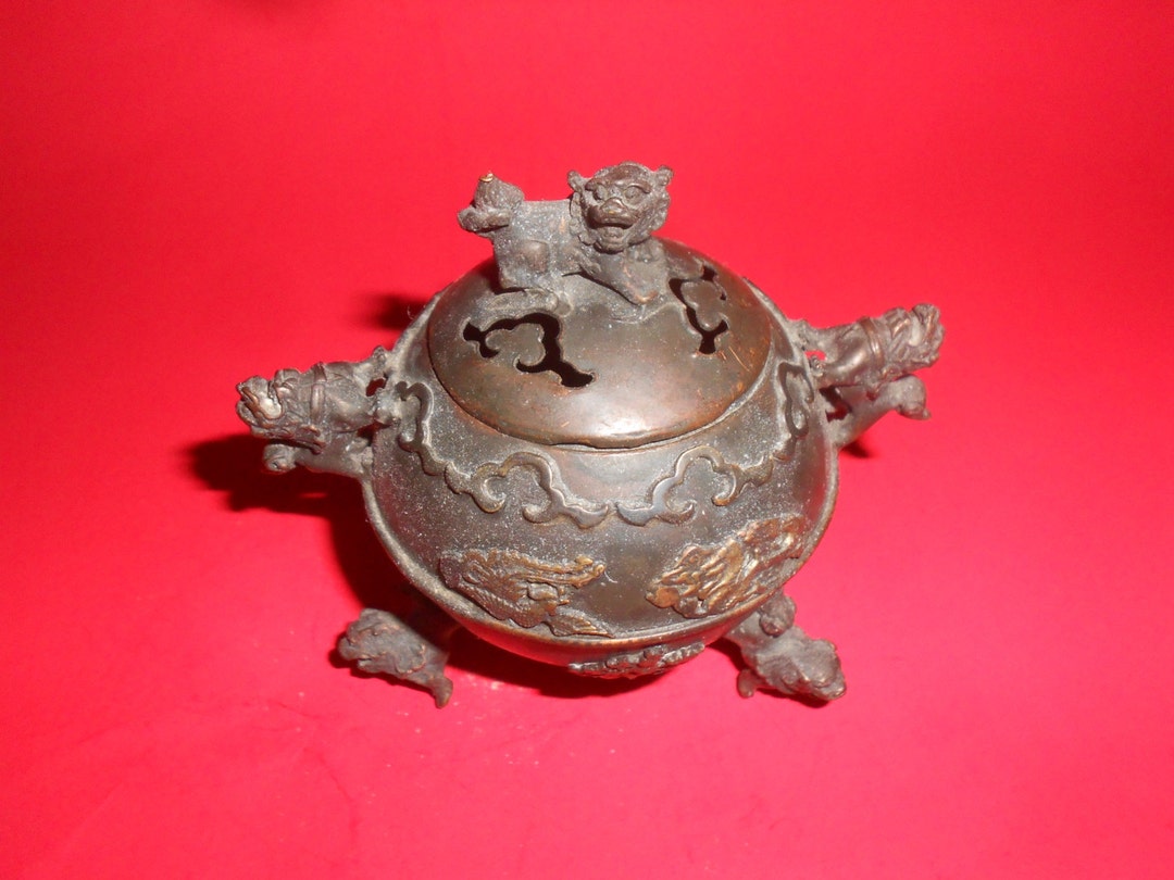 Foo Dog Ball Censer Old Lidded Foo Dog Detail -lovely Asian Artisan ...