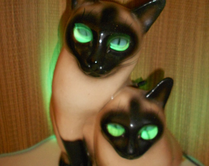 Reserved for Nadine Delgado Retro Cat TV Lamp - Claes Syamese 1954 ...