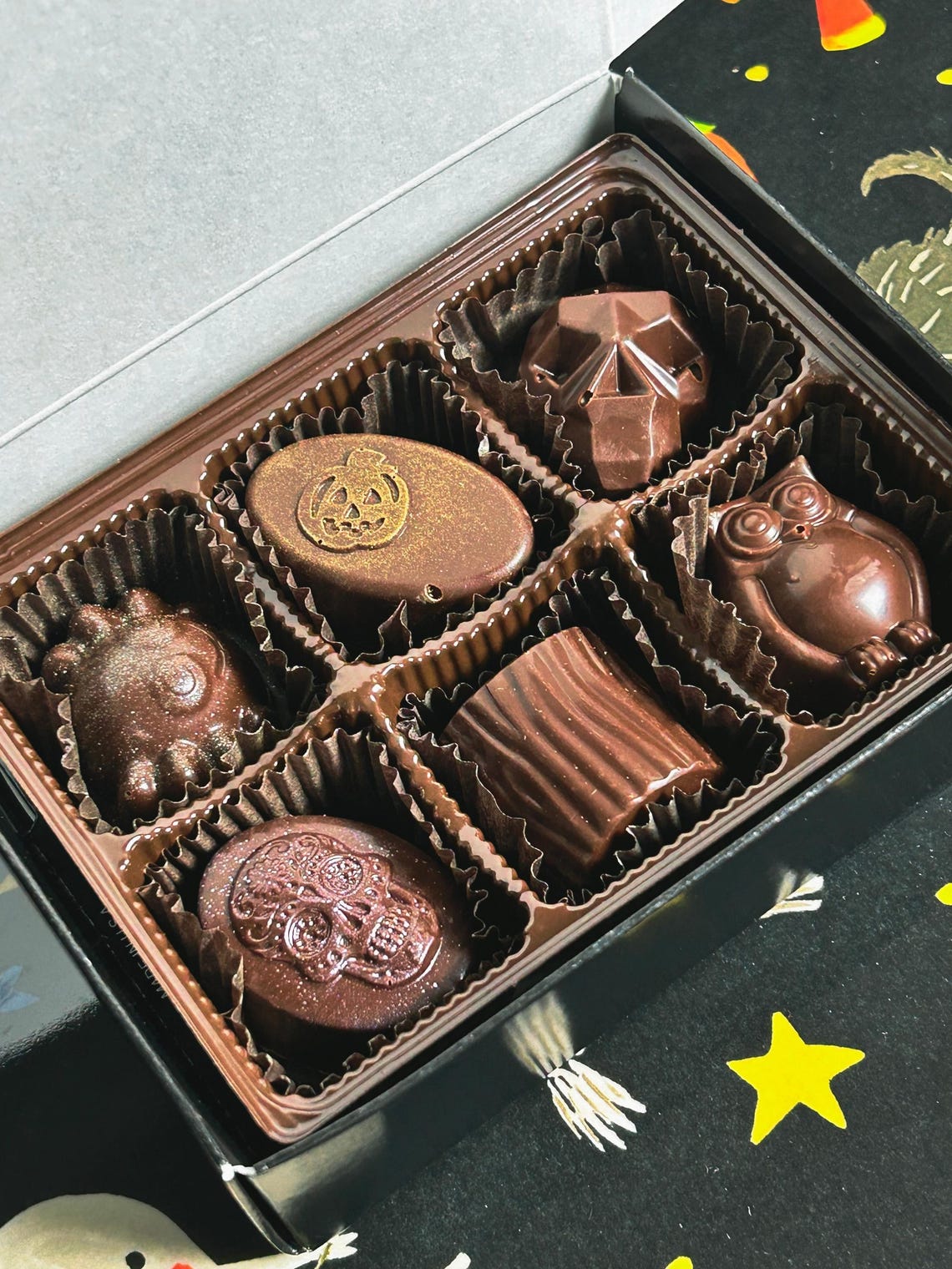 Halloween Sampler Chocolates Box - Small - Etsy