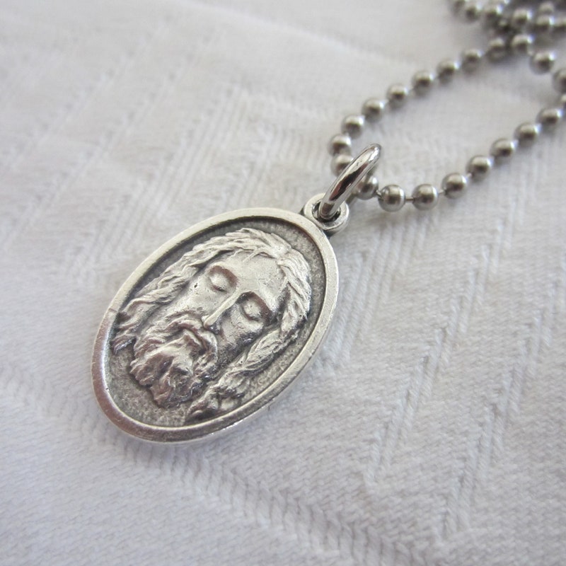 Holy Face Medal - Etsy