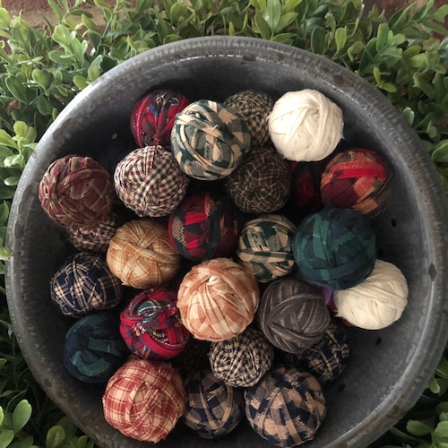 5 Ragballs Primitive Farmhouse Rag Balls Large Rustic | Etsy