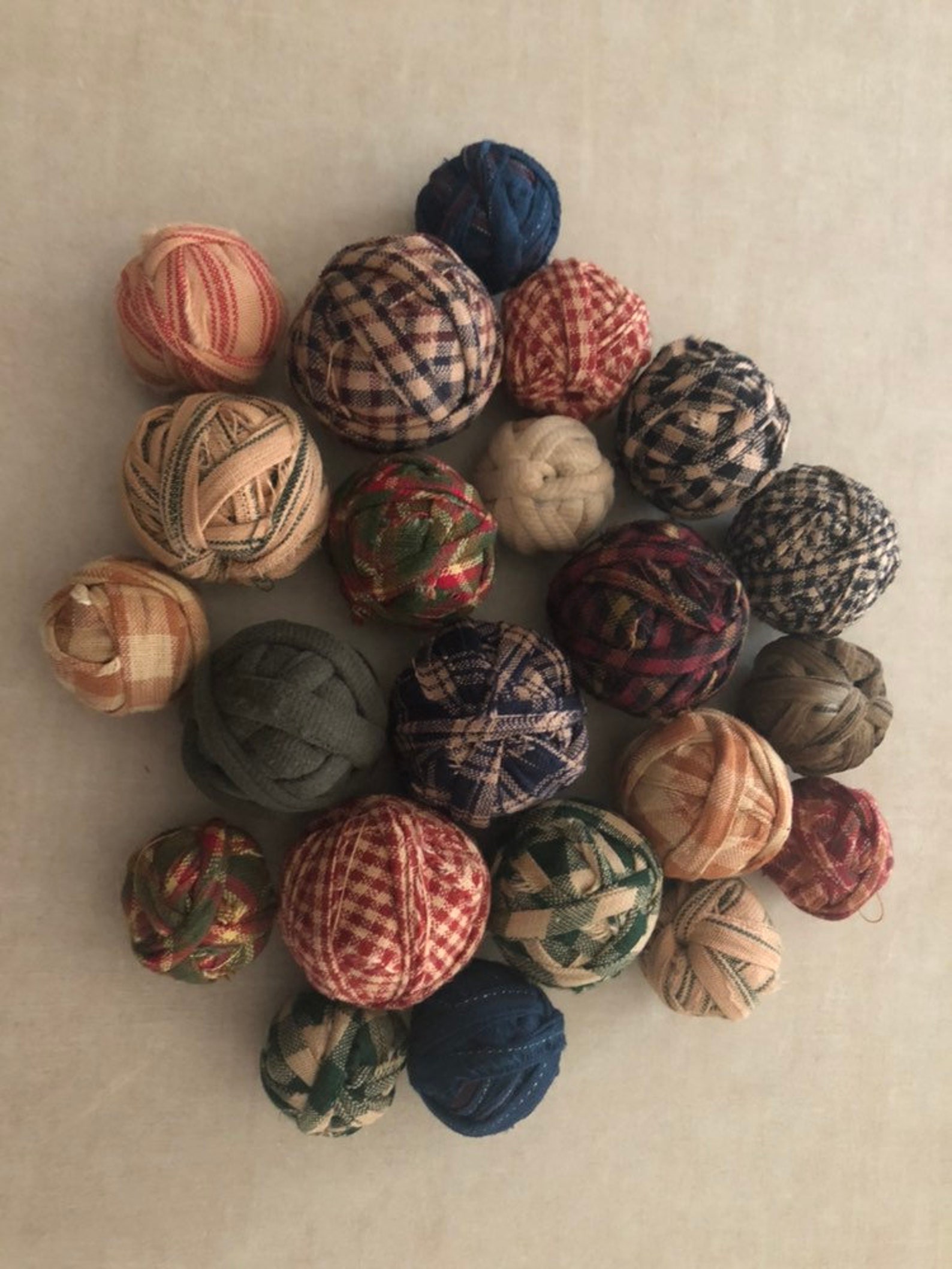 10 Ragballs Primitive Country Rag Balls Farmhouse Rustic - Etsy