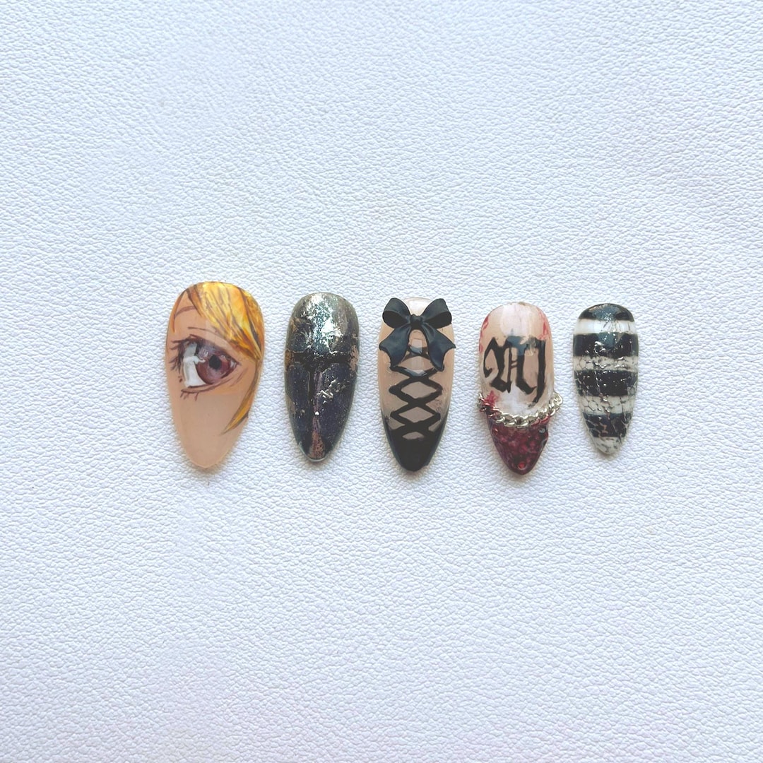 Goth Press on Nails Inspired- Hand Painted - Death Note Misa Amane ...