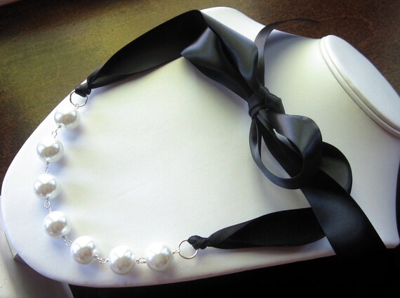 Items similar to Pearl and Black Ribbon Necklace on Etsy