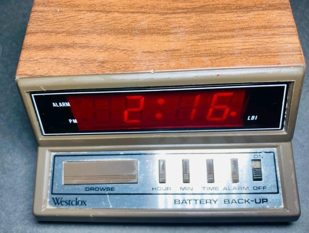 Vintage Westclox Retro 80s Digital Alarm Clock Electric With Battery ...