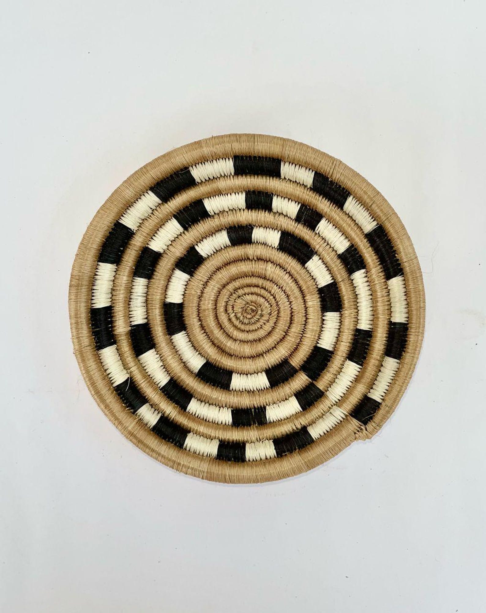 Rwandan Agaseke Basket Wall Decor, Ethnic Woven Wall Hanging - Etsy
