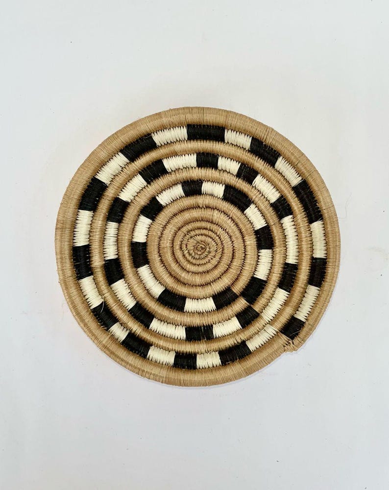 Rwandan Agaseke Basket Wall Decor, Ethnic Woven Wall Hanging - Etsy