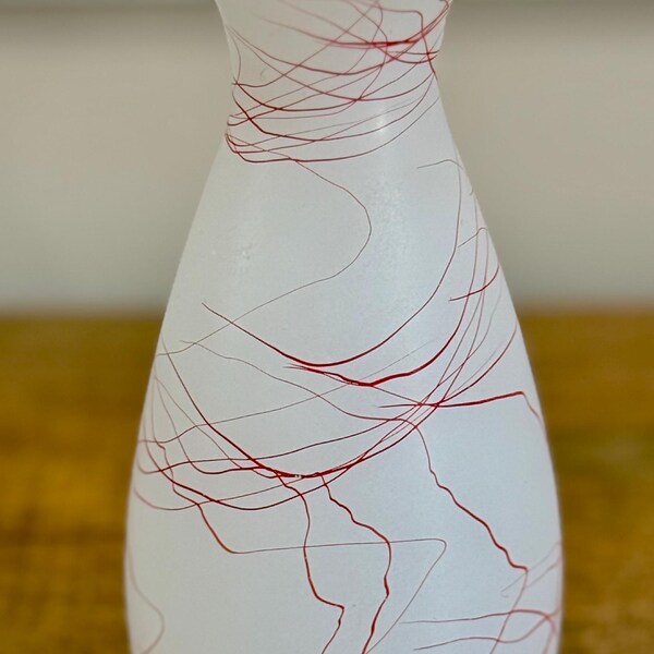 Spaghetti Vase - Etsy