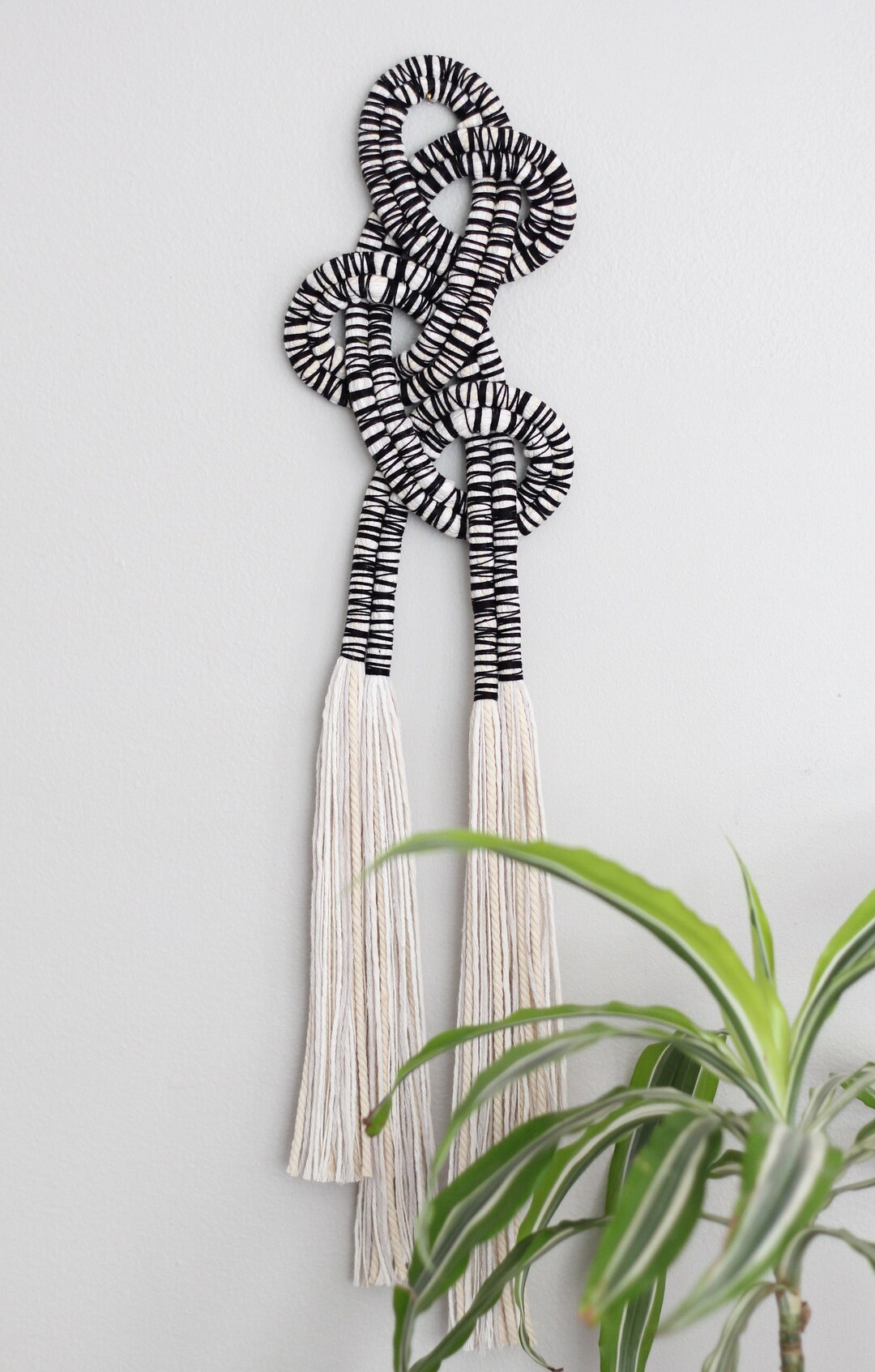 Custom Loop-de-loop Chain Fiber Art Macrame Wall Art - Etsy