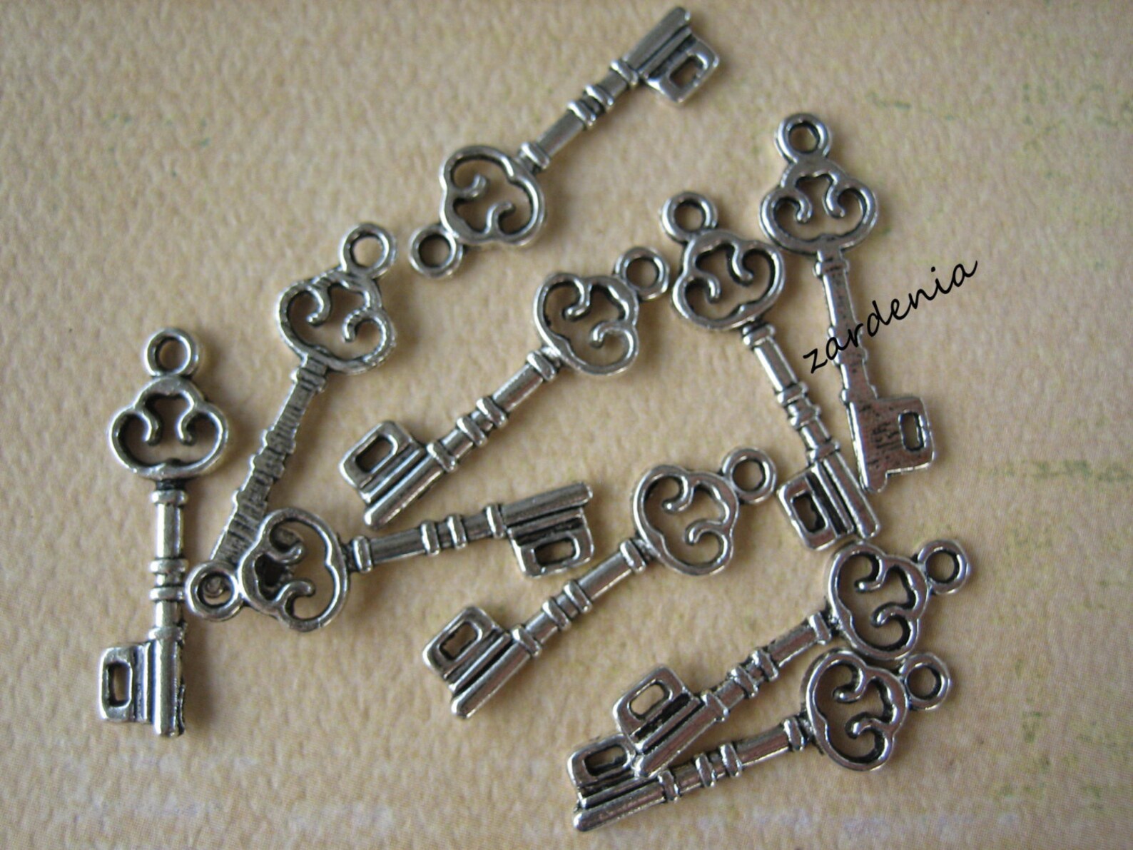 Key Charms Key Pendant Antique Silver Keys Skeleton Keys - Etsy