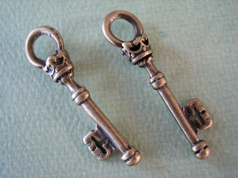 Key Charms, Key Charm, Key Pendant, Antique Bronze Key Charms, 2 Pieces ...