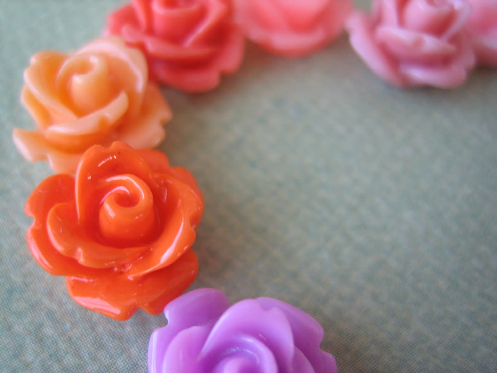 Mini Roses, 10mm Mini Roses, 22pcs Flower Cabochons, 10mm Resin Flowers ...