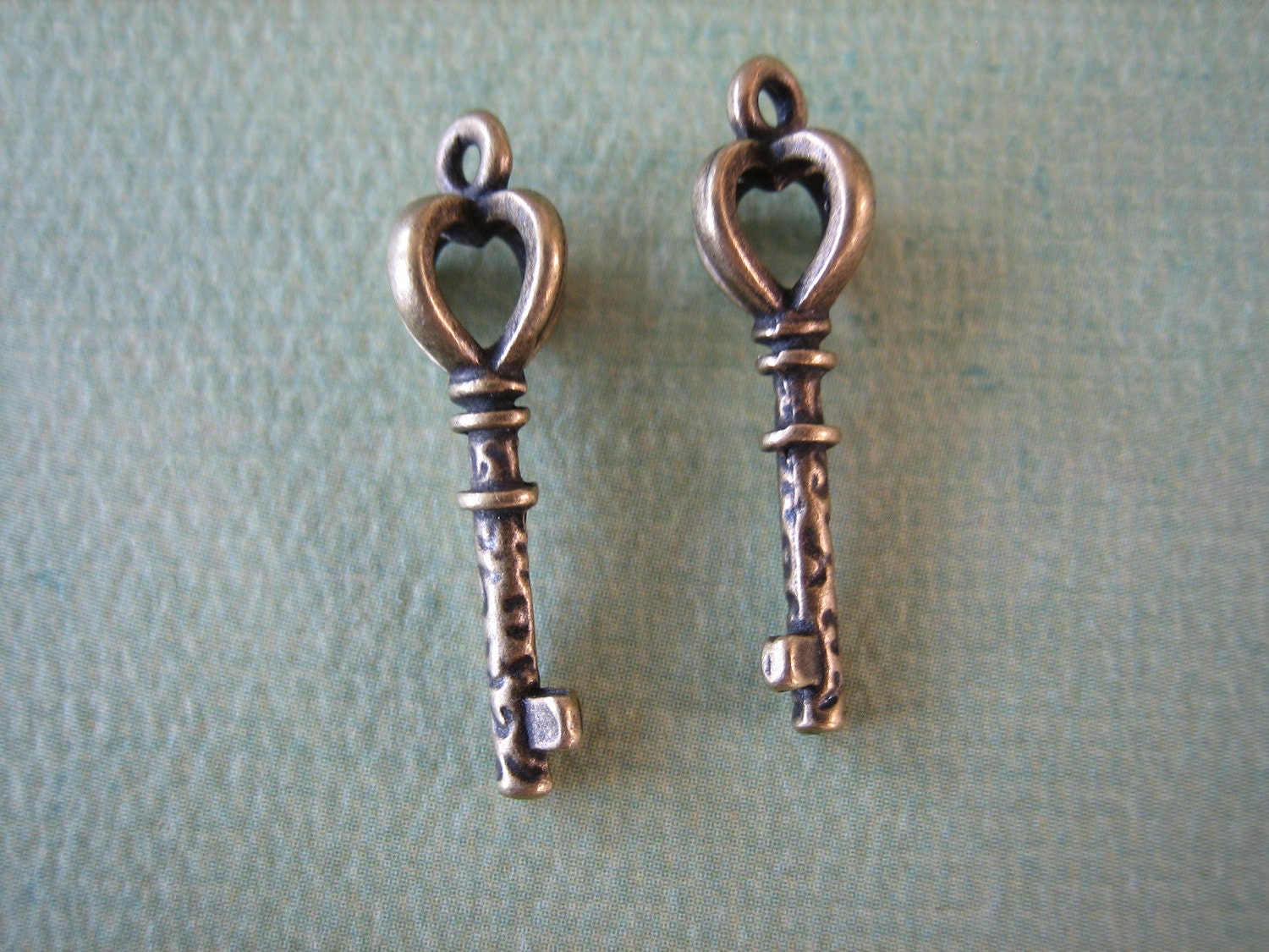 Key Pendant Mini Keys Key Charms 2 Pcs Antique Bronze Keys - Etsy