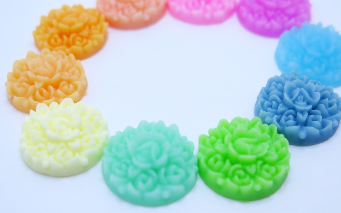 Rosebud Flower Cabochons, Resin 10 Color Sampler Pack, 17mm Resin ...